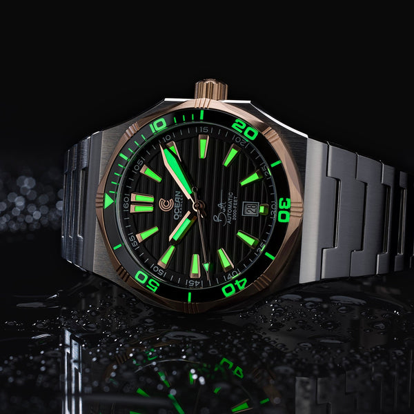 Bolt - Black - Solid 18K Red Gold Bezel – Ocean Crawler Watch Co.